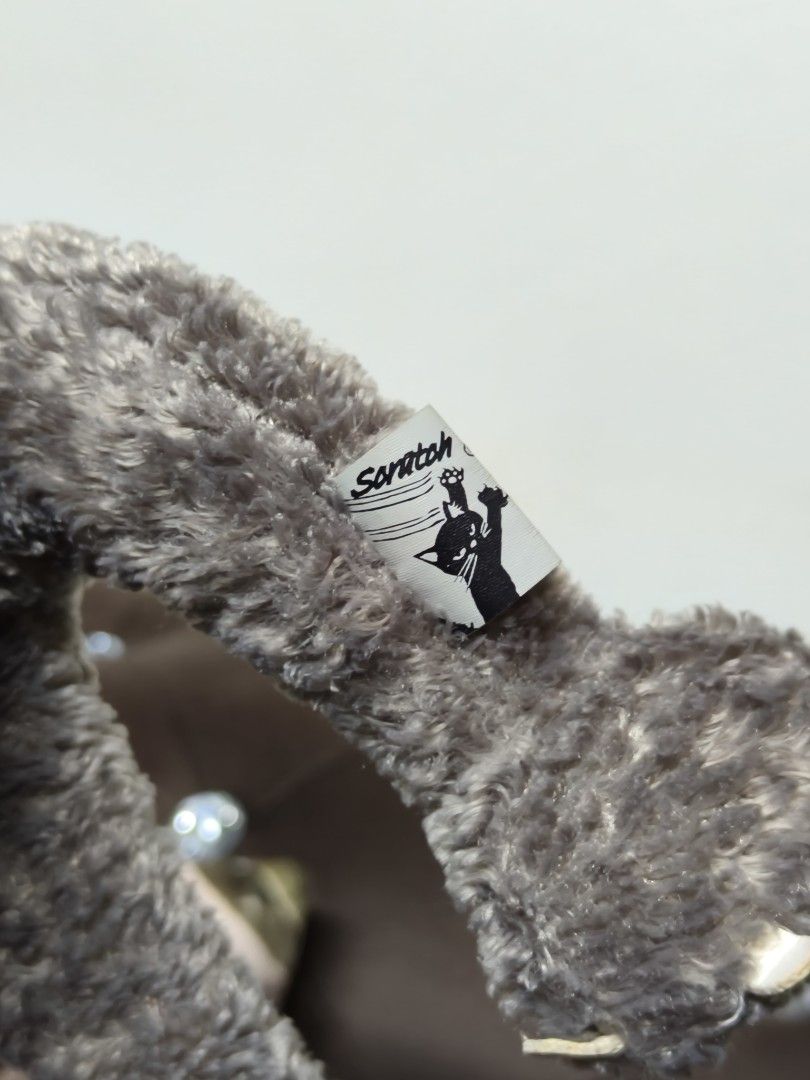 Scratch cat Plush Toy, Hobbies & Toys, Toys & Games on Carousell