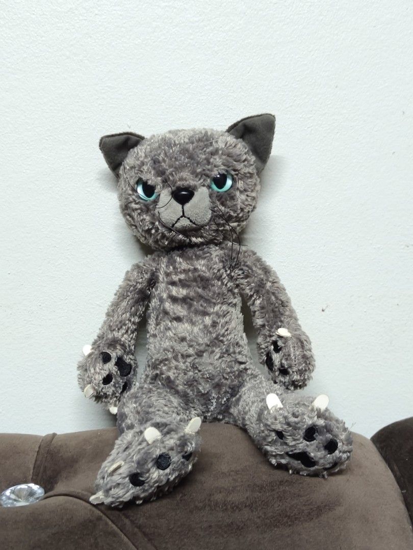 Scratch cat Plush Toy, Hobbies & Toys, Toys & Games on Carousell