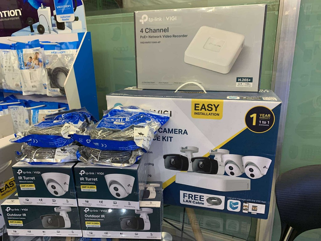 TP-Link VIGI 4-Channel IP Camera Surveillance Kit (2 Turret | 2 Bullet | NVR | UTP), Furniture ...