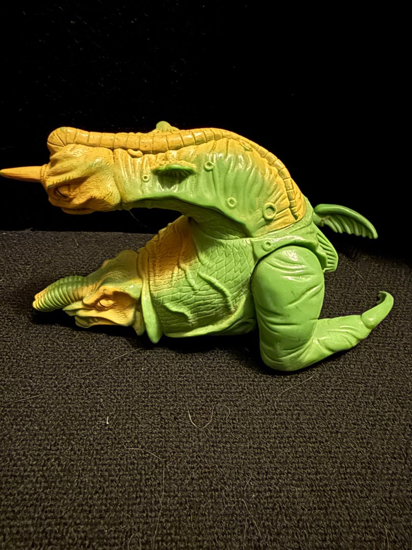 Ultraman Great Kaiju Monster #54 Broads Bandai Japan hard vinyl 鹹蛋超人 怪獸 ...