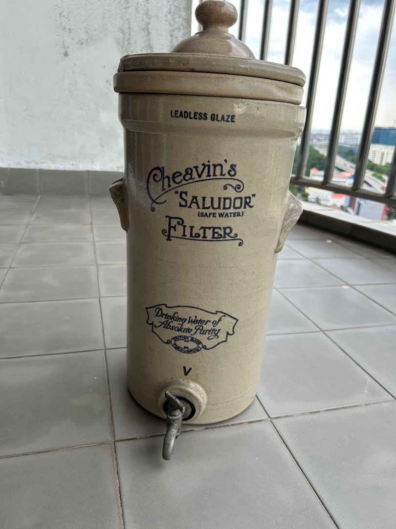 Vintage water filter (for decoration only), Hobbies & Toys, Memorabilia ...