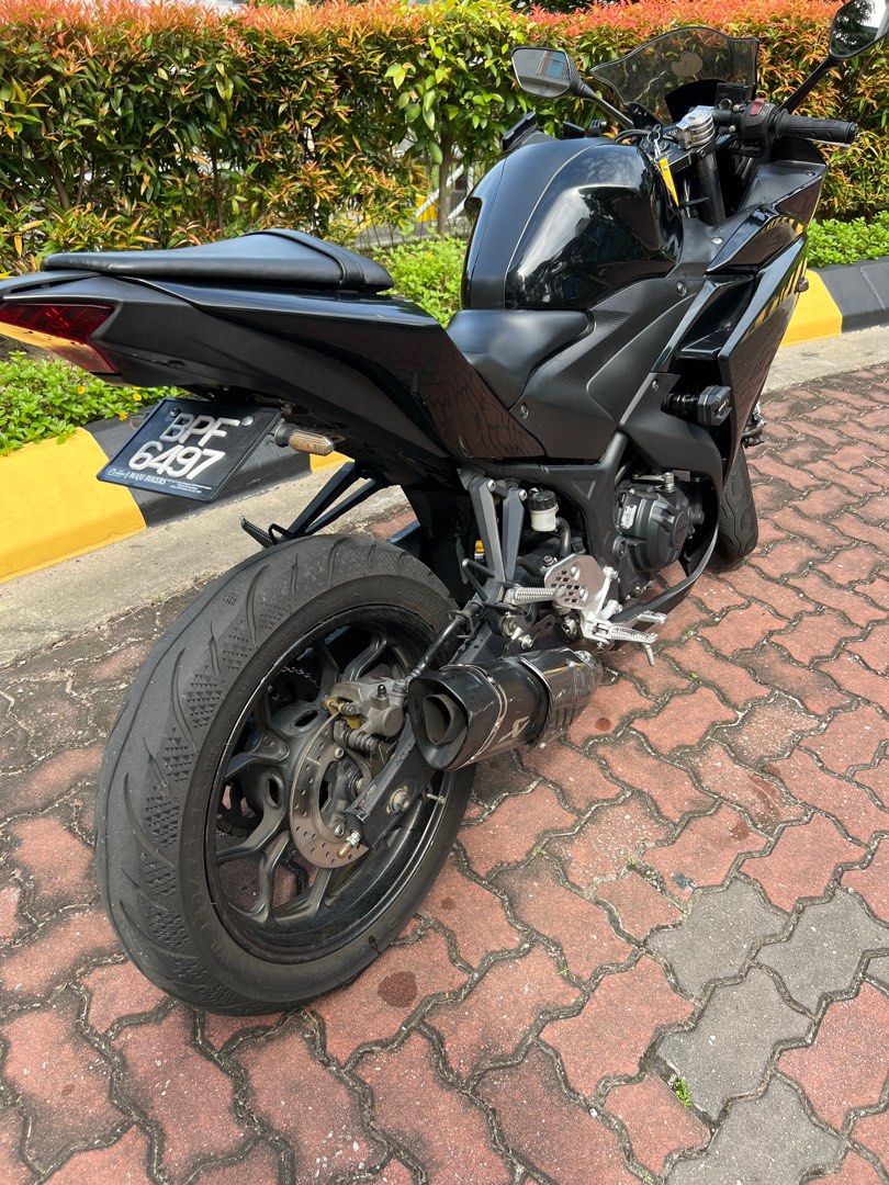 Yamaha R25-V1, Motorbikes on Carousell