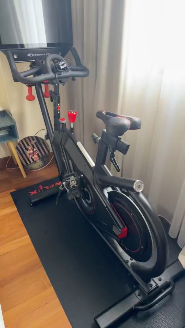Bowflex Exercise Bike with Screen, Sports Equipment, Exercise & Fitness ...