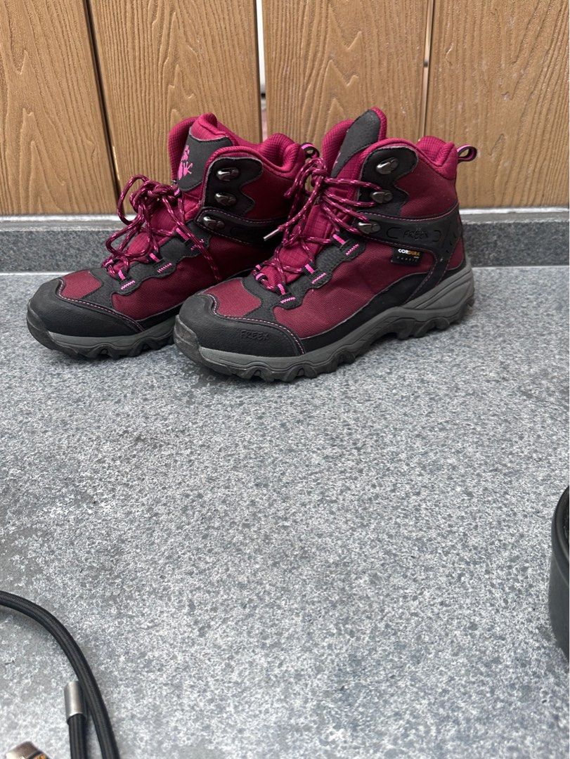 Included SF Express locker 已包順豐智能櫃 Not Timberland waterproof Sneakers ...