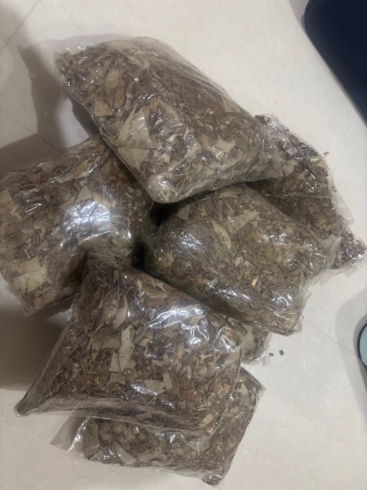 Indian herbal dried bath leaves, Babies & Kids, Bathing & Changing ...