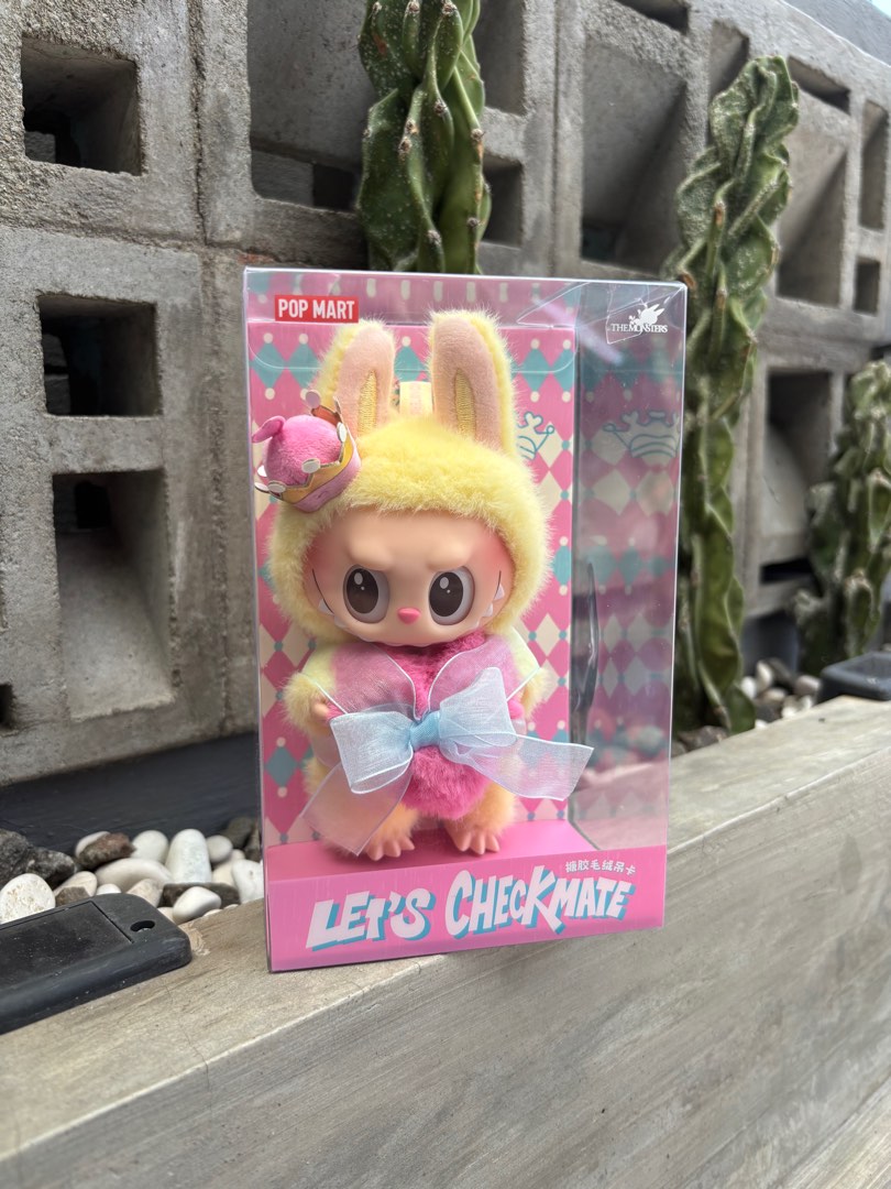 POP MART - LABUBU LET’S CHECKMATE, Toys & Collectibles, Mainan di Carousell