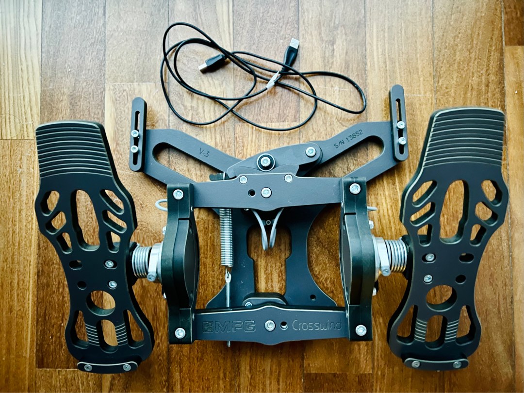 MFG CROSSWIND V3 BF109 RUDDER PEDALS, Video Gaming, Gaming Accessories ...