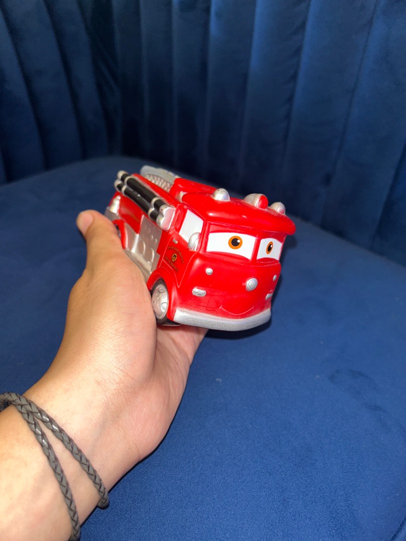 Vtg Disney Pixar Cars Red Fire Truck Bath Toy Radiator Springs 2006 5 ...
