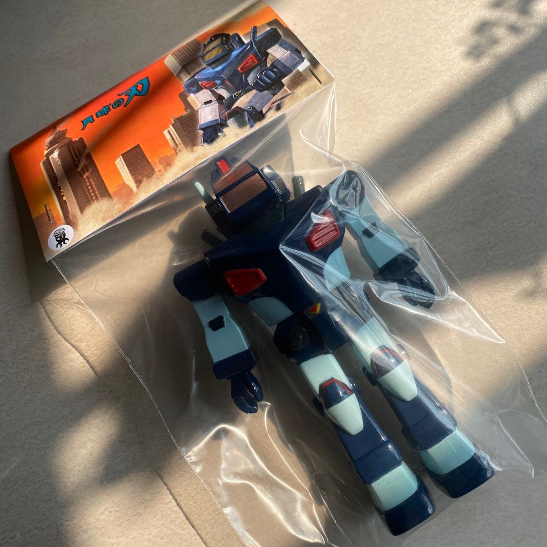 放 Sotakutoys 月球之刃 全新未開 Sofubi 借名 Realhead Headlockstudio headlock, 興趣及遊戲, 玩具 & 遊戲類 - Carousell