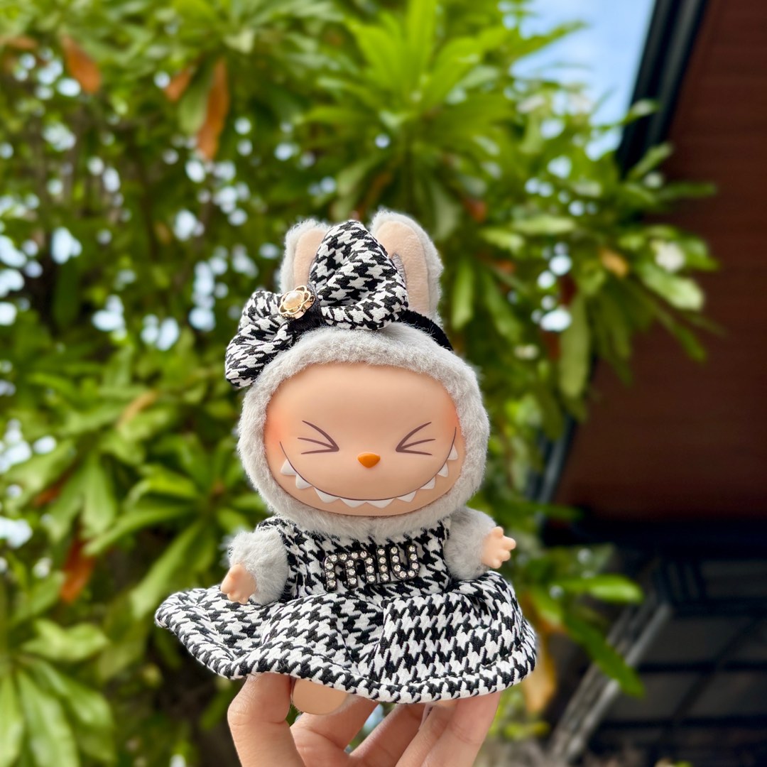 Baju Boneka Labubu The monster v1 v2 Have a Seat macaron dress branded ...