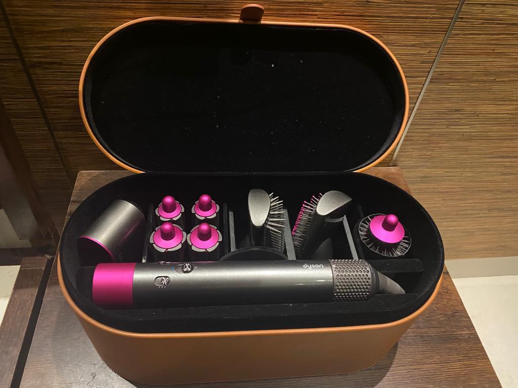 Dyson Airwrap (gift edition), Beauty & Personal Care, Hair Products on ...