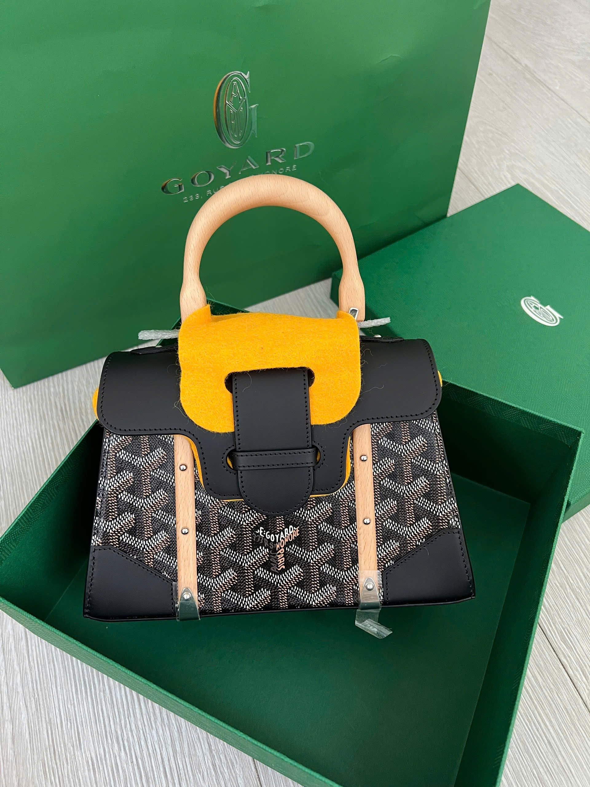 Goyard Saigon Structure Mini Black Palladium Hardware 25040501, Luxury ...