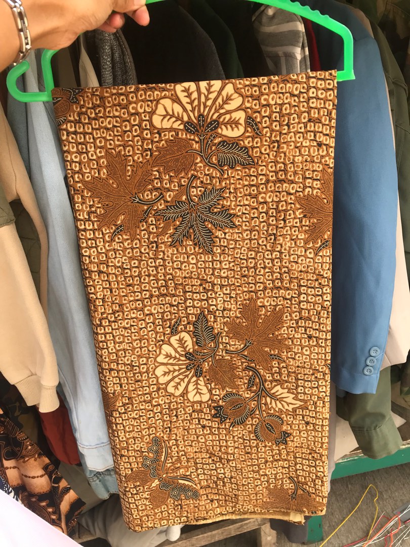 Kain Batik Jawa Asli Bolak Balik Motif Jadul, Antik, Lainnya di Carousell