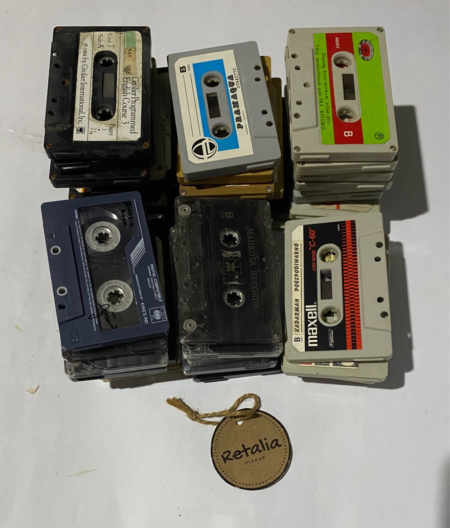 Kaset Pita Jadul / Kaset Hiasan / Kaset Musik tanpa cover, Musik ...