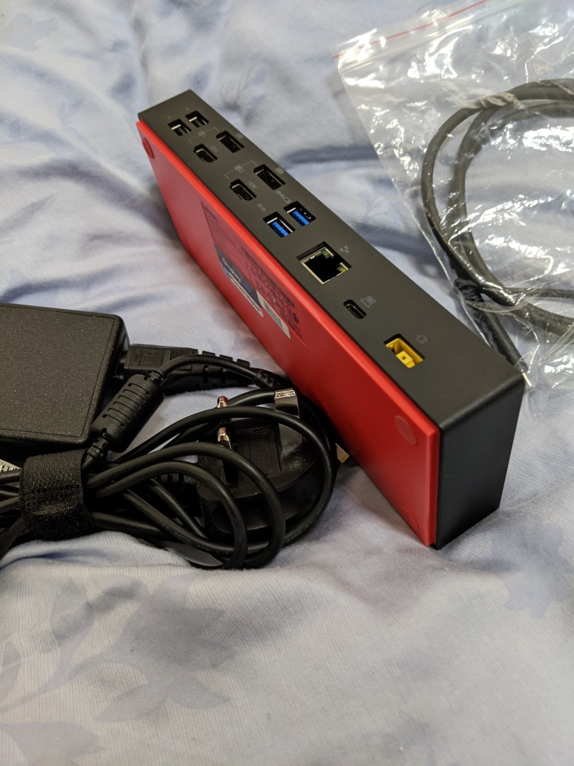 Lenovo Type C A dual monitor dock with charging via typeC PD for ...