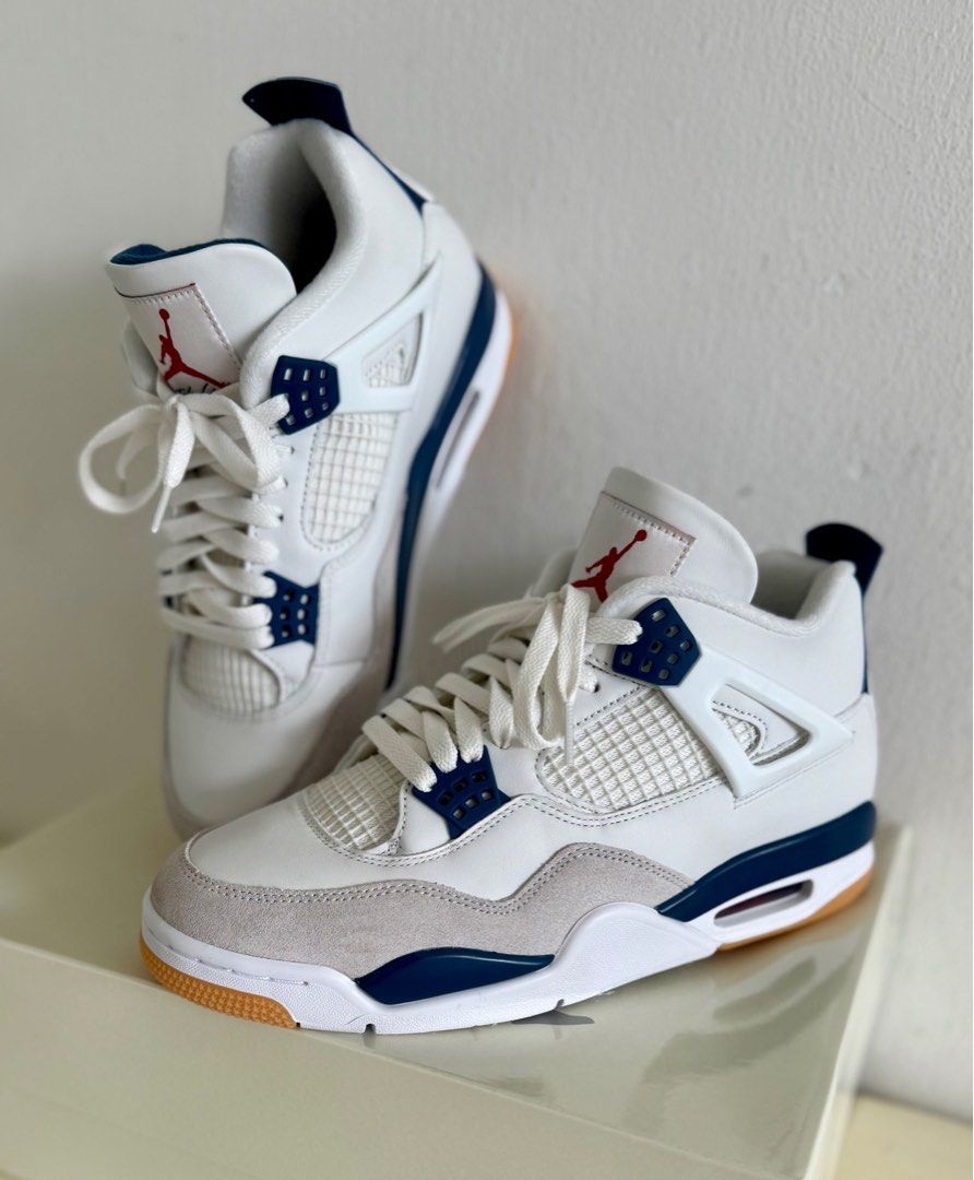 Nike SB x Air Jordan 4 Retro SP "Summit White/Navy", Men's Fashion ...
