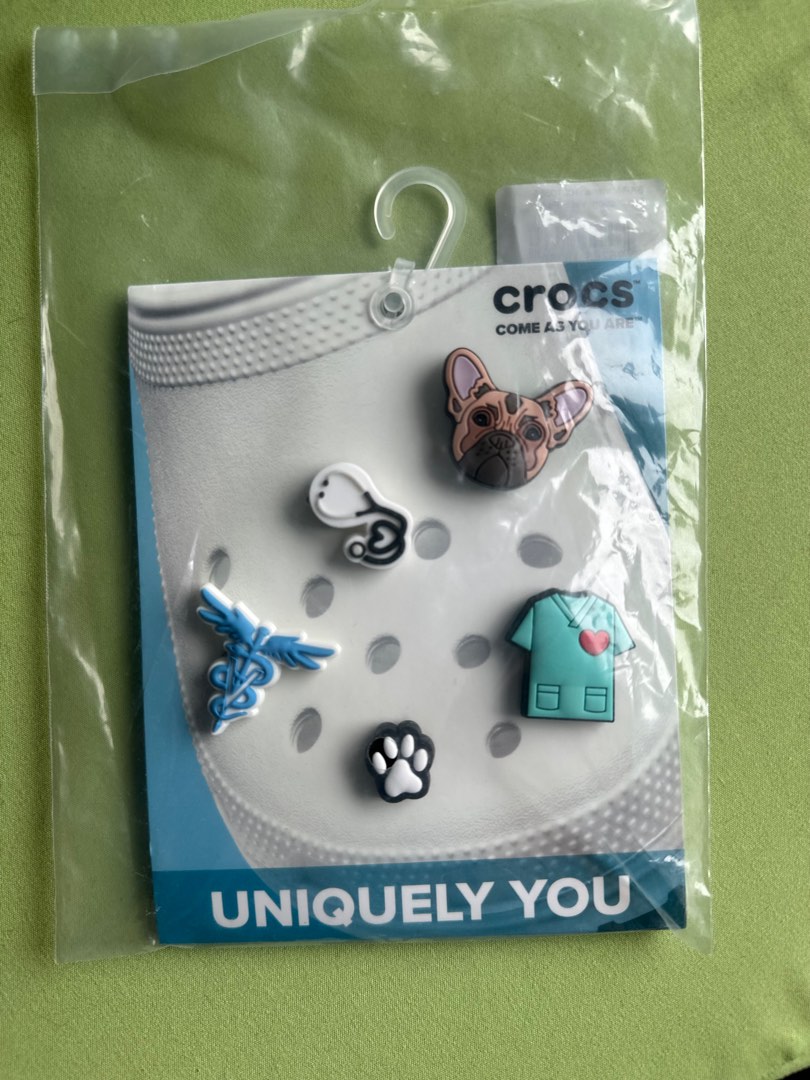 Original Crocs Jibbitz 5-pcs Vet Shoe Charms, Men's Fashion, Footwear ...