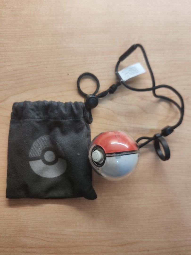 Pokeball plus limited edition pokemon let's go pikachu eevee nintendo ...