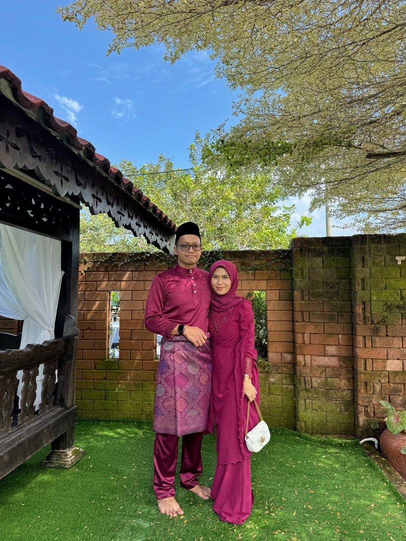 Matching baju melayu in deep fuschia + Qiszar Sachii Maharanee Deep Fuschia S, Women's Fashion ...