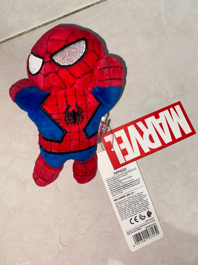 Spiderman, Boneka genggam miniso, Toys & Collectibles, Mainan di Carousell