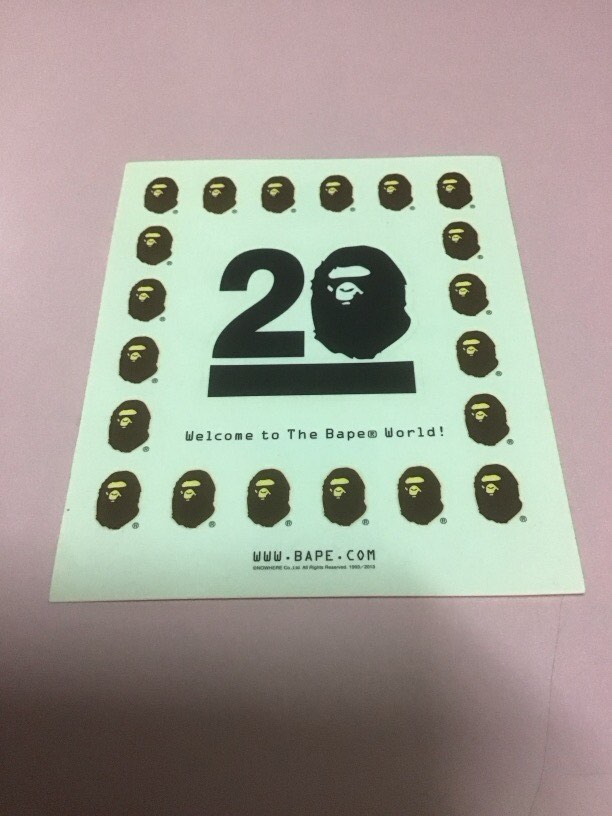 Bape / A Bathing Ape 20週年貼紙, 名牌, 飾物及配件 - Carousell