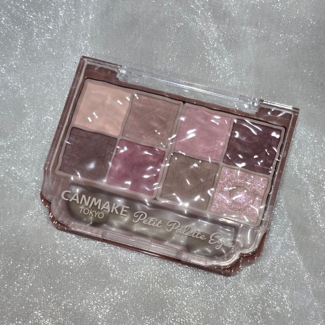 CANMAKE 小巧眼影調色盤 霧面版 M02 浪漫煙霧, 香水、美妝、保養, 眼部彩妝、保養在旋轉拍賣
