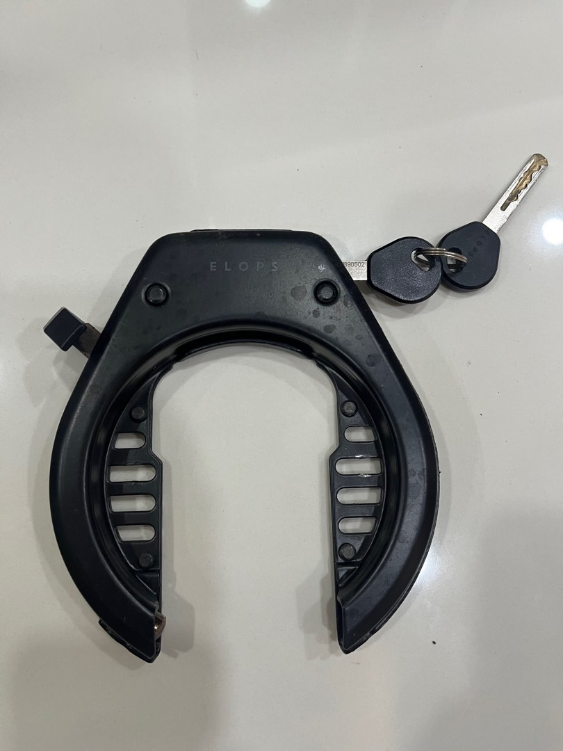 Decathlon Elops Bicycle lock, Sports Equipment, Bicycles & Parts, Parts ...