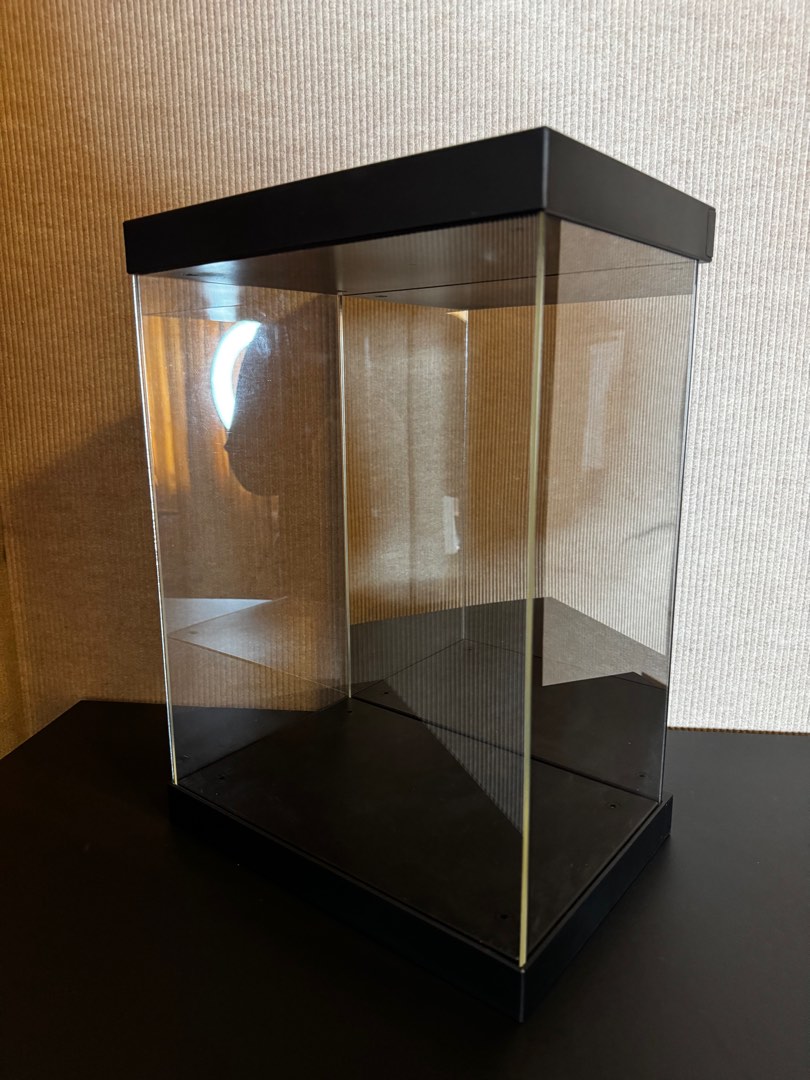 GOB display case without lights and cable. (Not hot toys xm studios ...