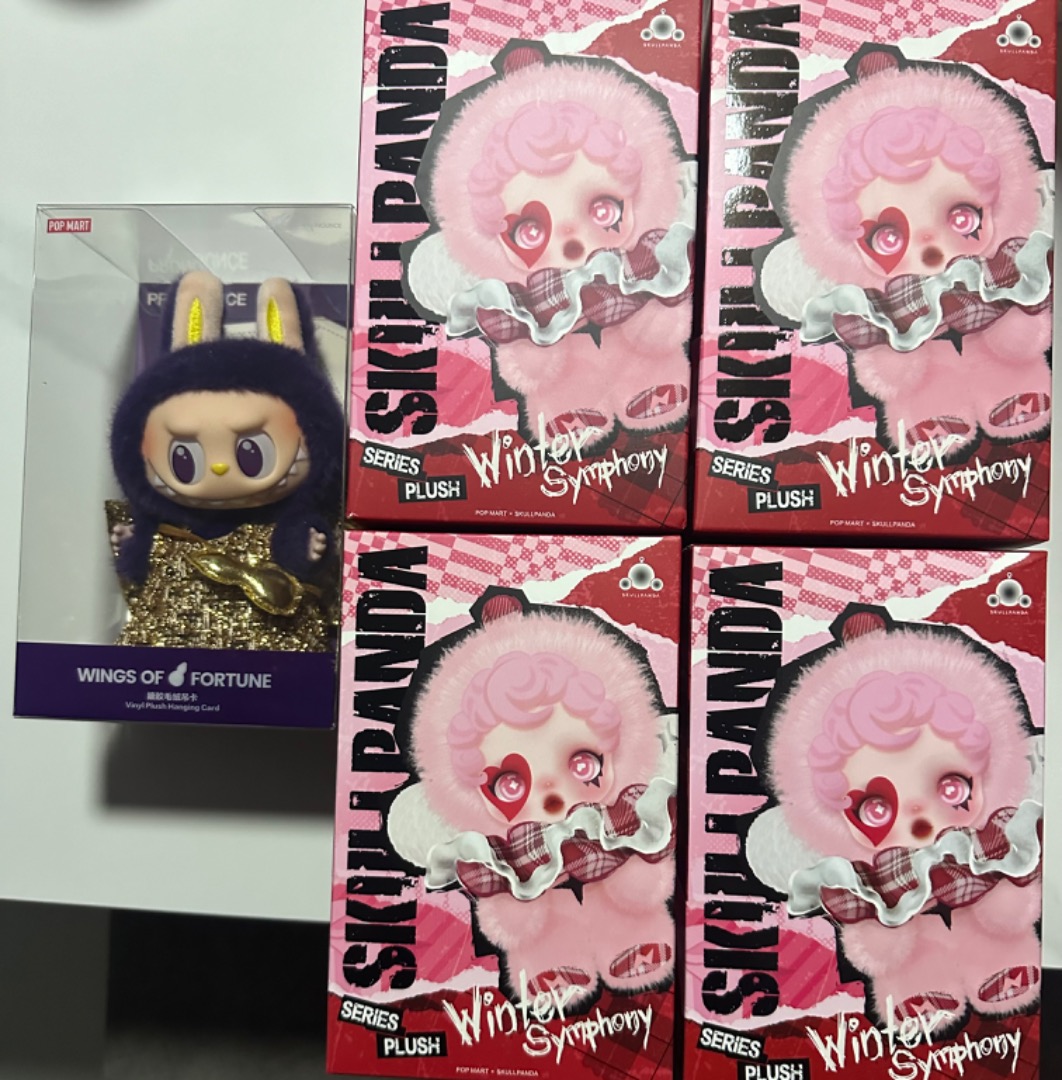 Popmart WOF Labubu and Winter Symphony Set, Hobbies & Toys, Toys ...