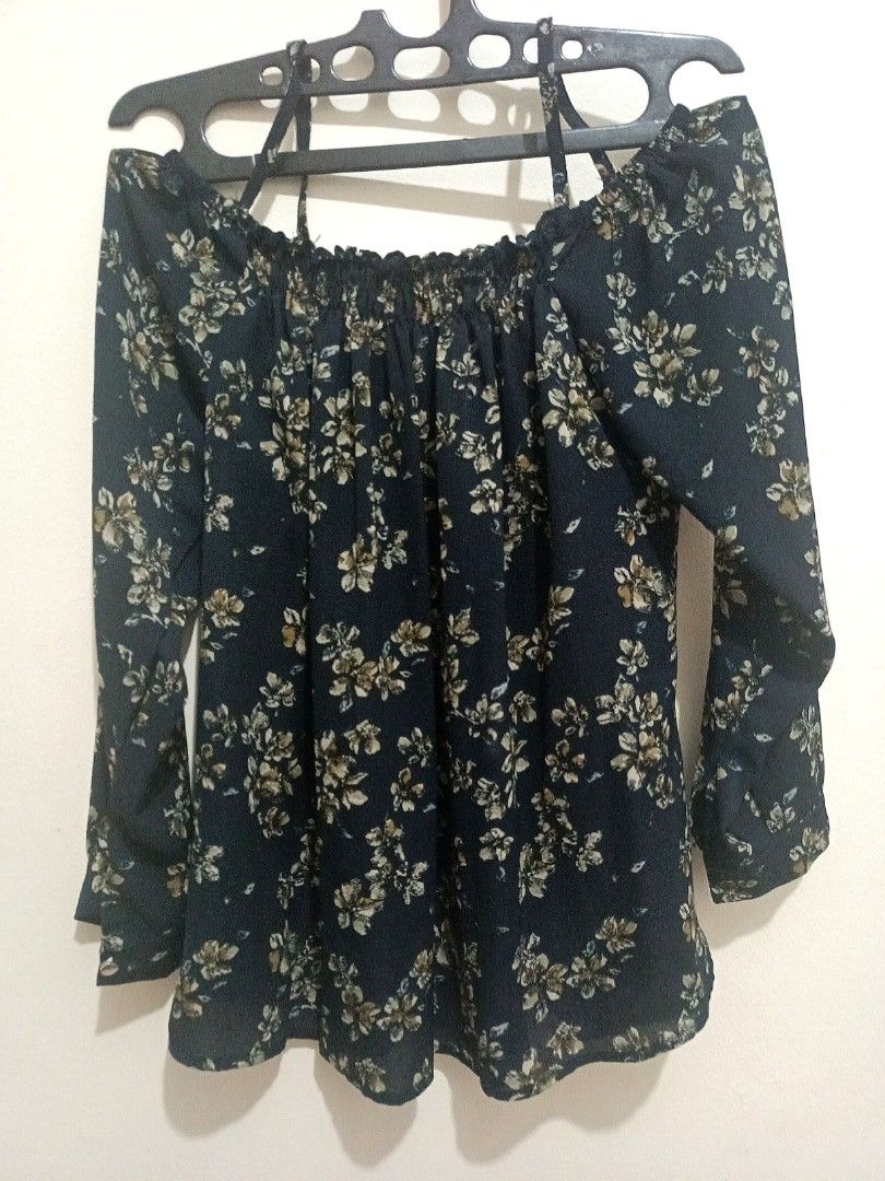 Preloved Sabrina lengan panjang wanita bahan ringan tipis bisa ...