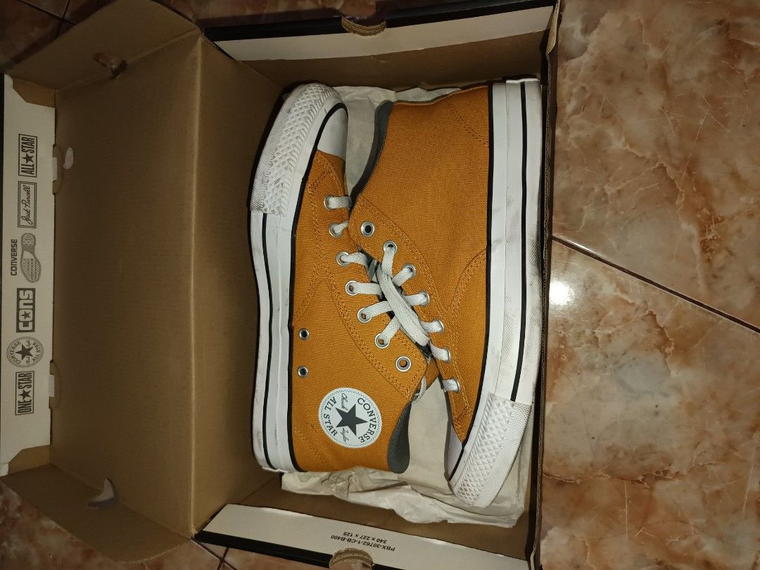 Sepatu converse chuck taylor all star meiden street golden sundial ...