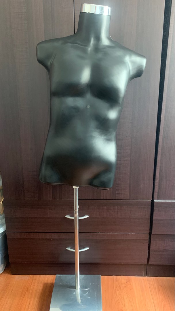 Standing Mannequins, Women's Fashion, Dresses & Sets, Dresses on Carousell