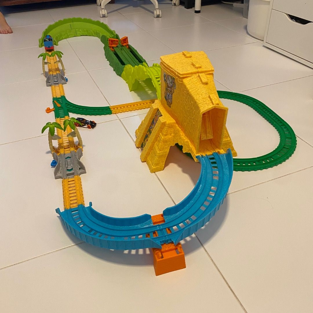 Thomas & Friends TrackMaster Turbo Jungle Train Set, Hobbies & Toys ...
