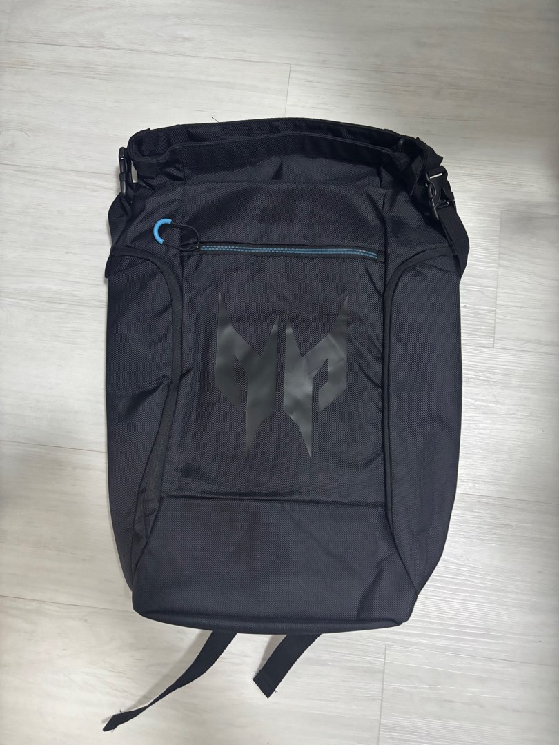 ACER PREDATOR GAMING BACKPACK, Men's Fashion, Bags, Backpacks on Carousell