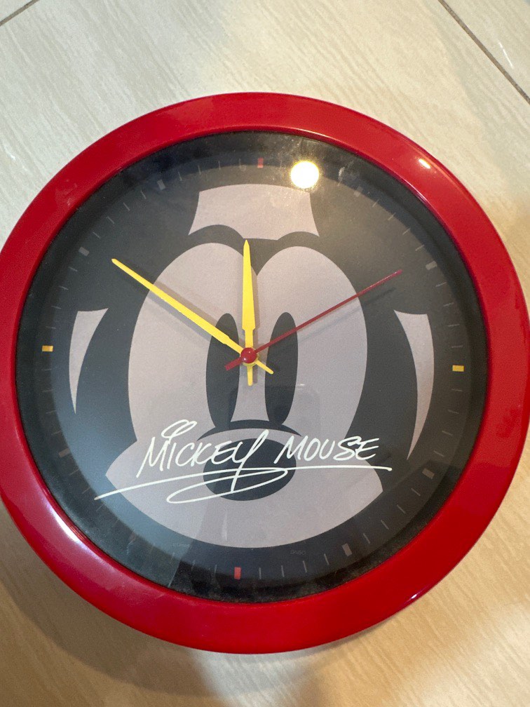 Daiso Mickey Mouse Clock, Furniture & Home Living, Home Decor, Clocks ...