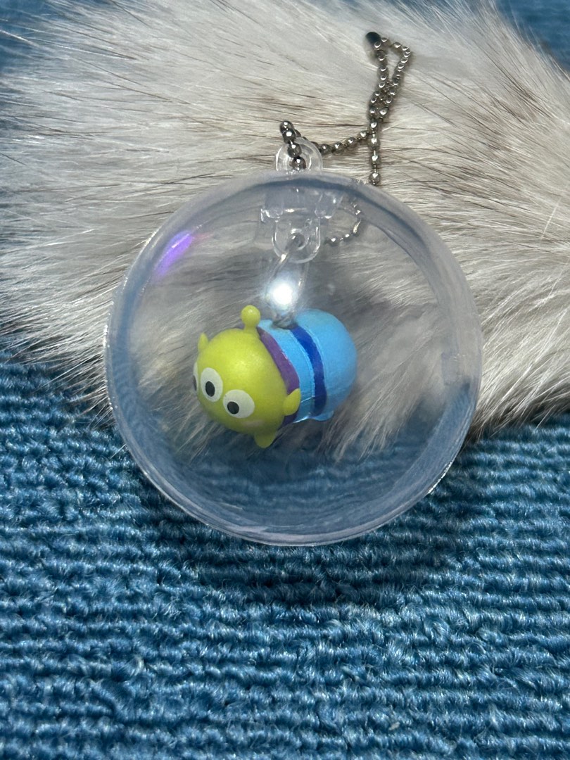 Disney Tsum Tsum keychain featuring the Alien from Toy Story ...