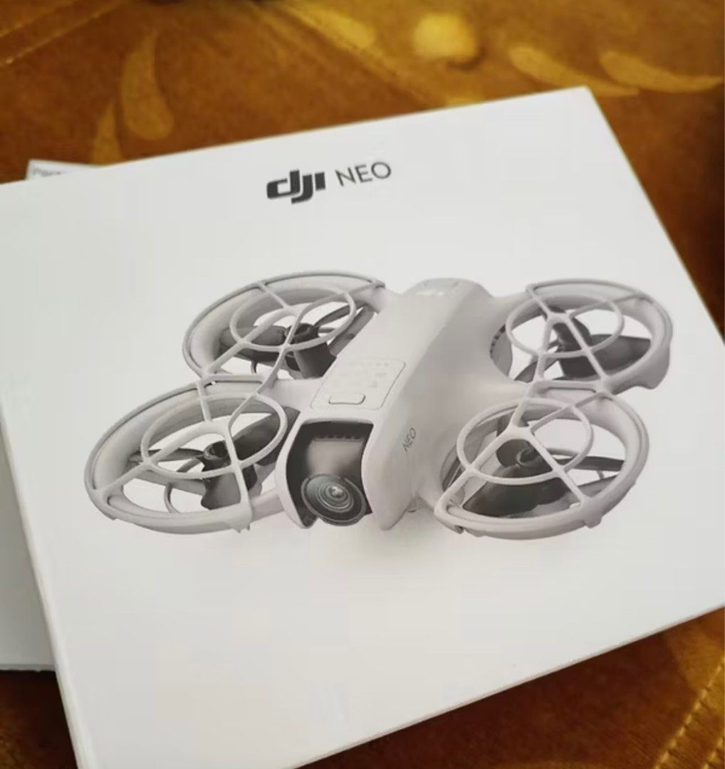 DJI Neo - Camera Drone | 135 g, Light & Portable | Palm Takeoff ...