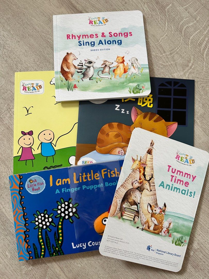 Finger puppet + mandarin Books + tummy time flash card and others ...