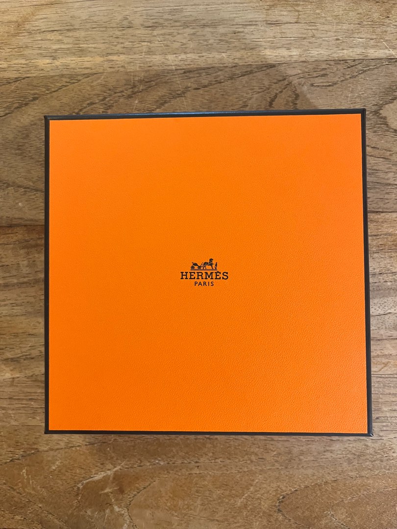 Hermes Gift Box, Luxury, Accessories on Carousell