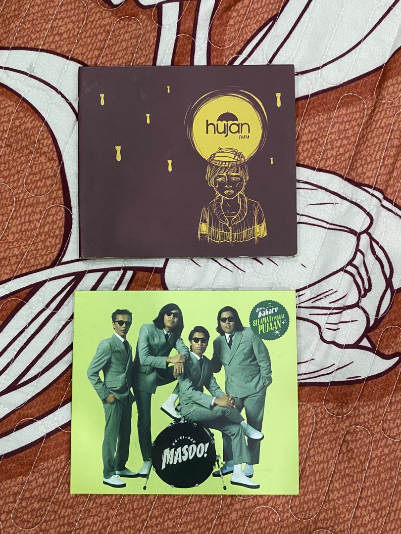 CD Hujan & Masdo, Hobbies & Toys, Music & Media, CDs & DVDs on Carousell