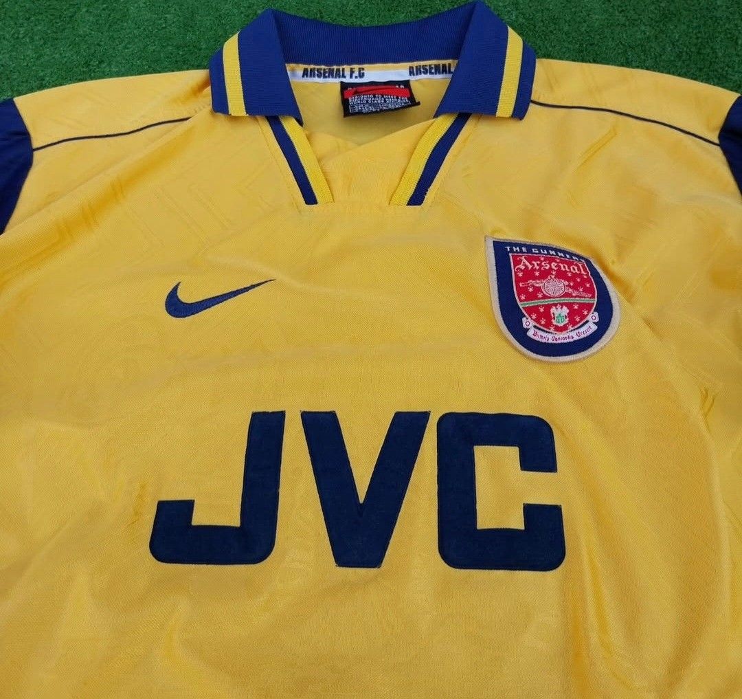 Ian Wright #8 Arsenal FC Away 1996/1997 JVC Nike Official Merchandise ...
