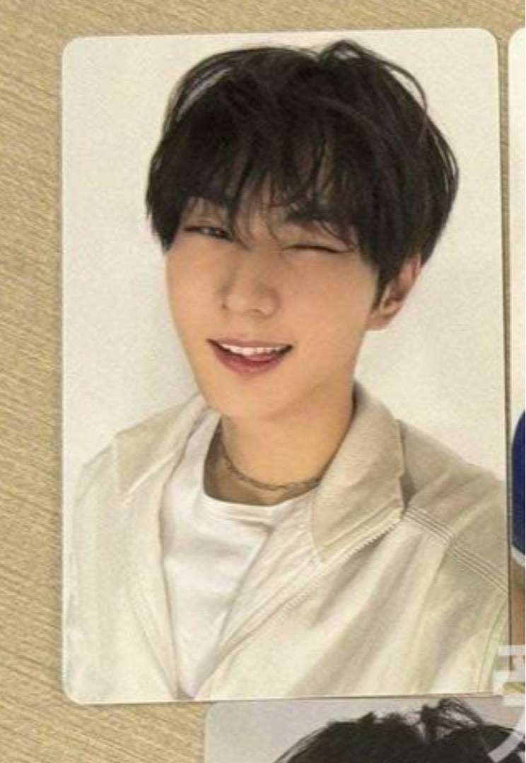 Jungwon Enhypen yzy photocard, Hobbies & Toys, Collectibles ...