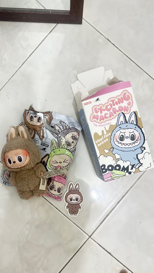 labubu toffee used, Barang Yang Dicari di Carousell