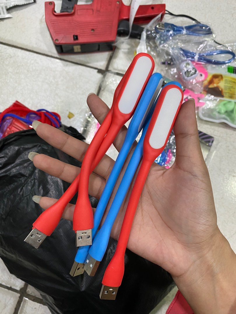 lampu flash pembantu penerangan, Elektronik, Lainnya di Carousell