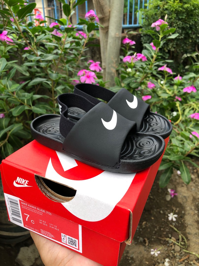 Nike kawa slide (7c), Babies & Kids, Babies & Kids Fashion on Carousell