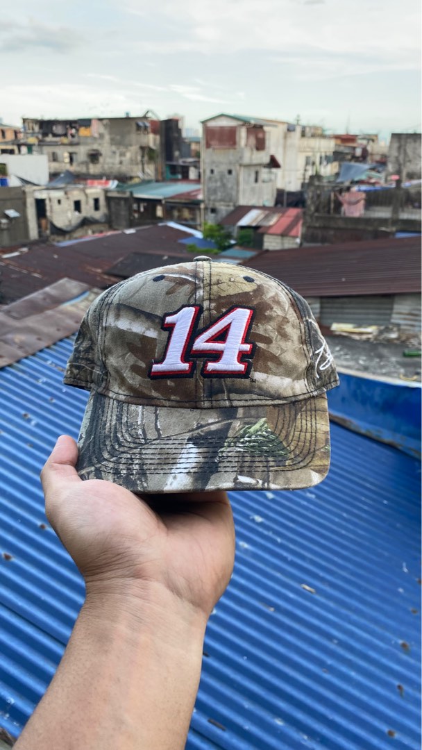 REALTREE TONY STEWART PRO MODEL CAP, Men's Fashion, Watches & Accessories, Caps & Hats on Carousell