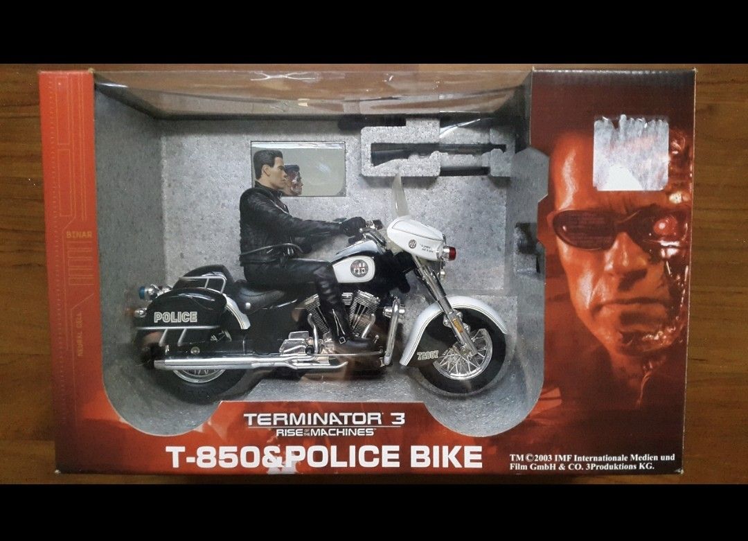 REMOTE CONTROL 1/10 police motorcycle with Terminator. Collectible ...