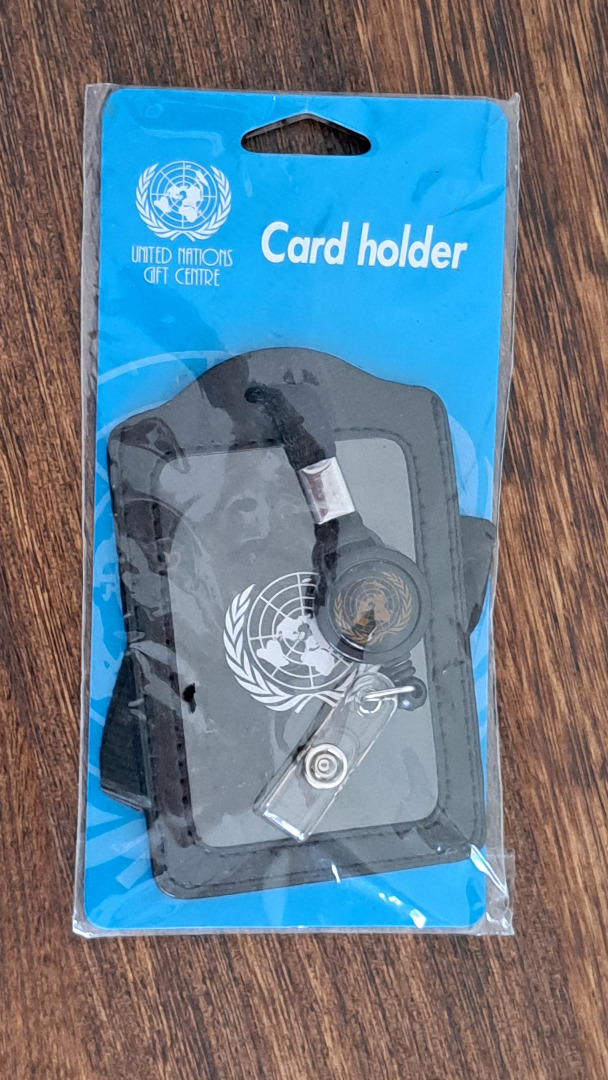 Retractable Card Holder (with UN logo), Men's Fashion, Watches ...