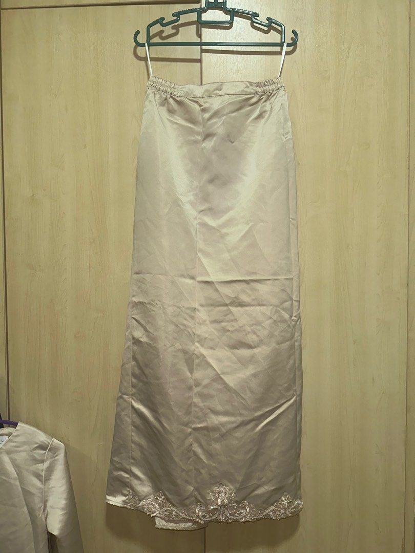 Set Baju kurung Jakel, Women's Fashion, Muslimah Fashion, Baju Kurung ...