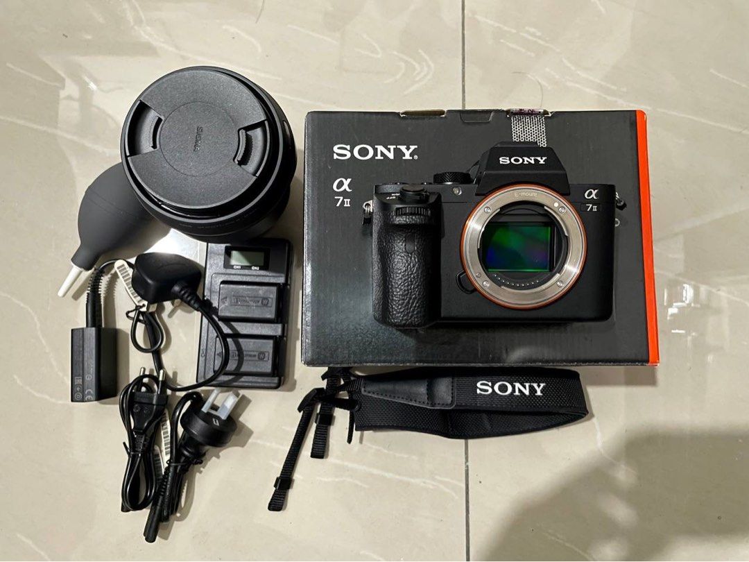 Sony A7ii / A7M2 + 2 Battery + Sigma 24-70mm f/2.8 DG DN, Photography, Cameras on Carousell